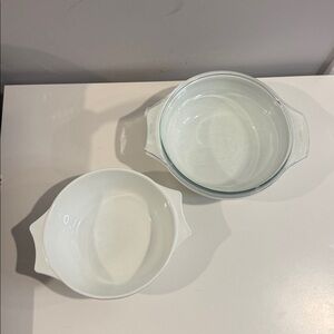 Pyrex | Kitchen | Vintage Pyrex England Emily Spring Garden Set Of 2 ...